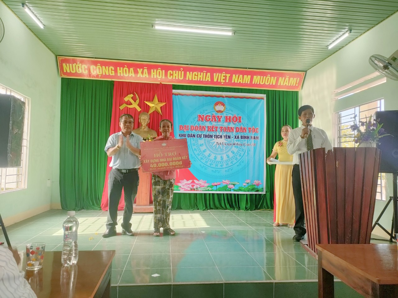 Khu dân cư thôn Phương Tân, thôn Vịnh Giang và thôn Tịch Yên xã Bình ...